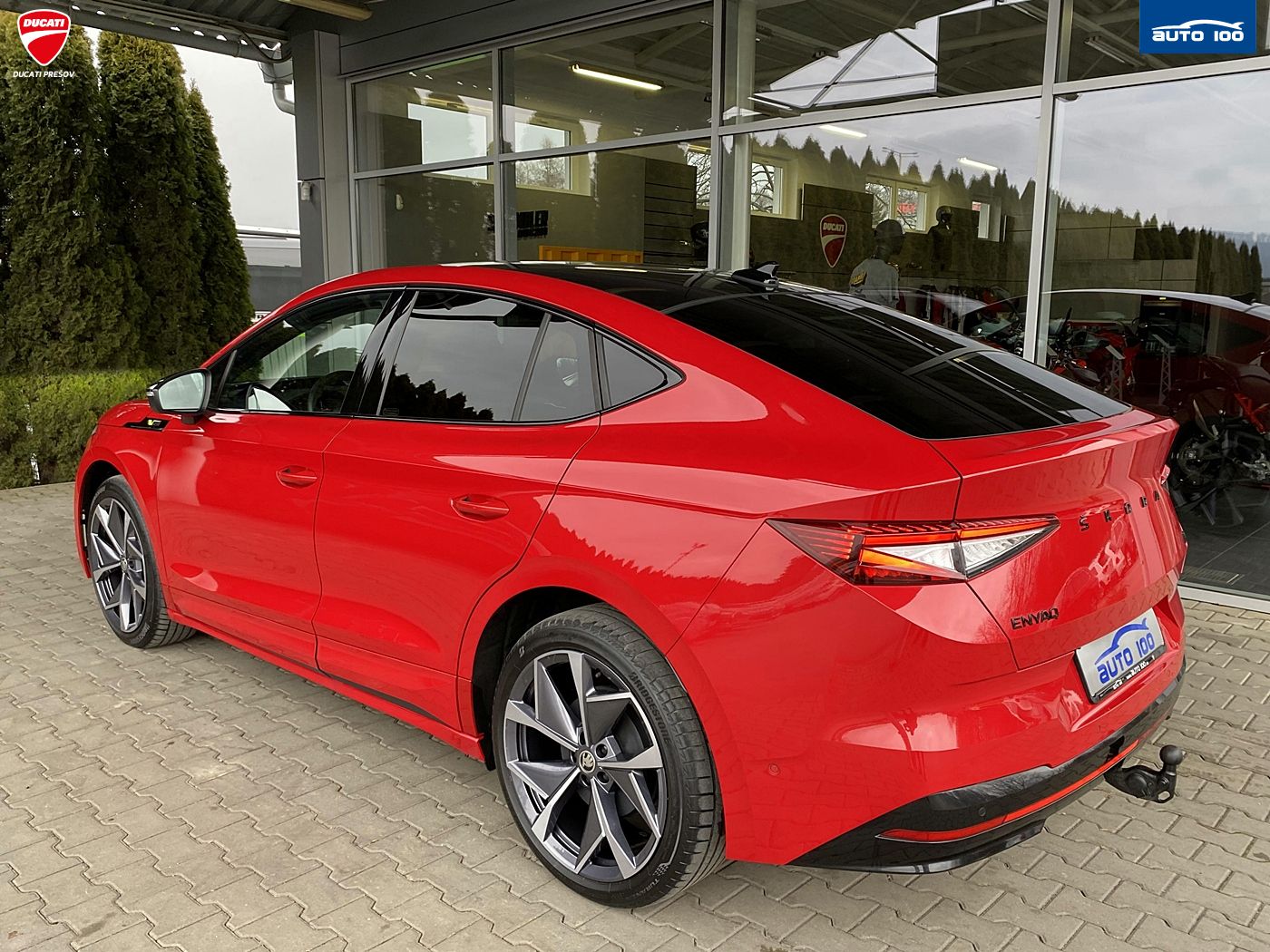 Škoda Enyaq RS 4x4 220 KW, Matrix Beam, Key less, DCC, tepelné čerpadlo ...